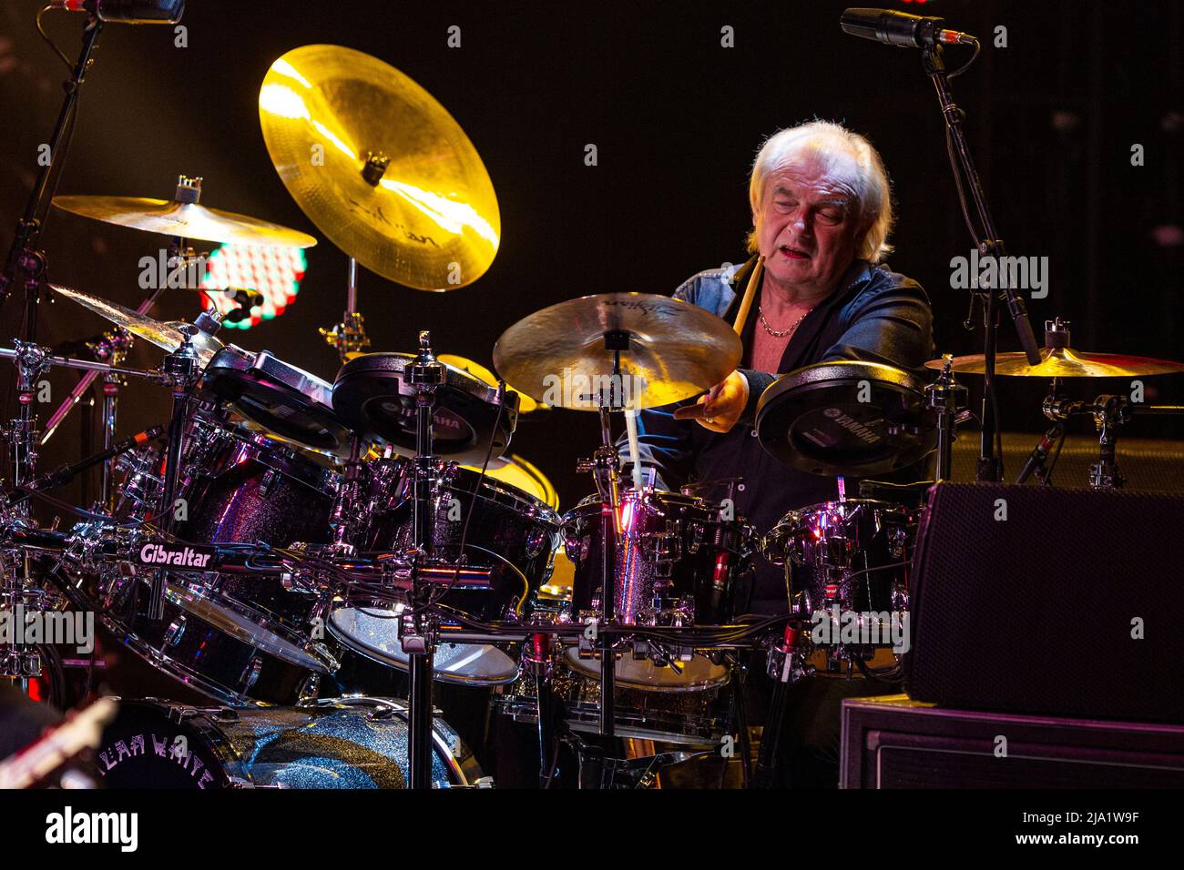 Drummer Alan White performs with YES at Hard Rock Live in Hollywood ...
