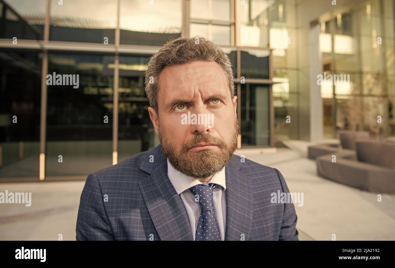 Confused man face hi-res stock photography and images - Alamy