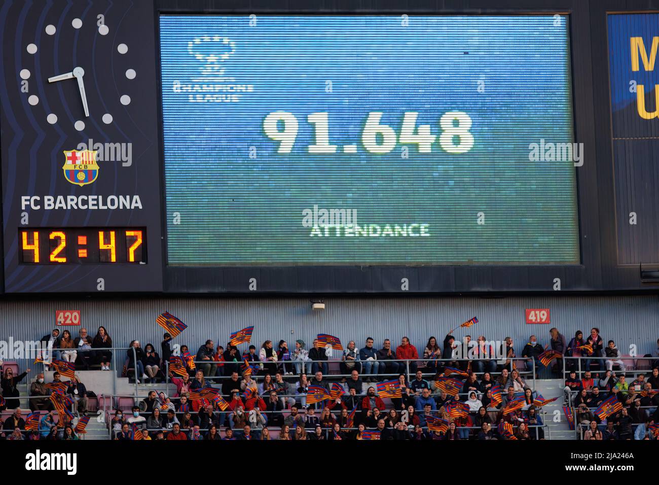 BARCELONA - APR 22: The scoreboard shows a new attendance world record ...