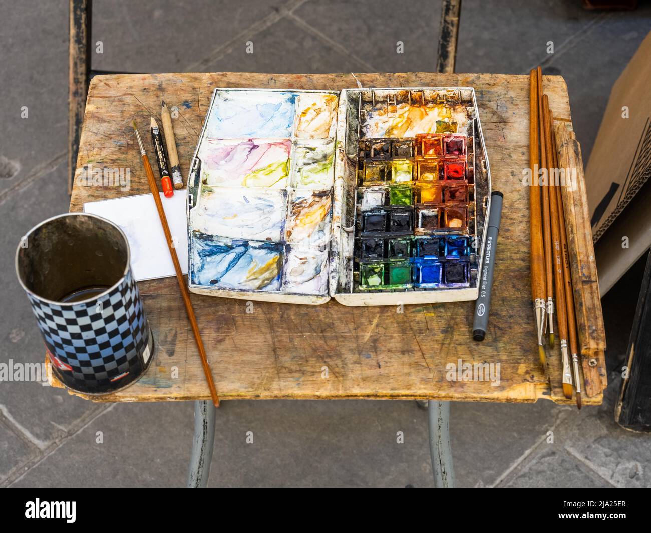 Colour Palette of a Painter, Florence, Tuscany, Italy Stock Photo - Alamy