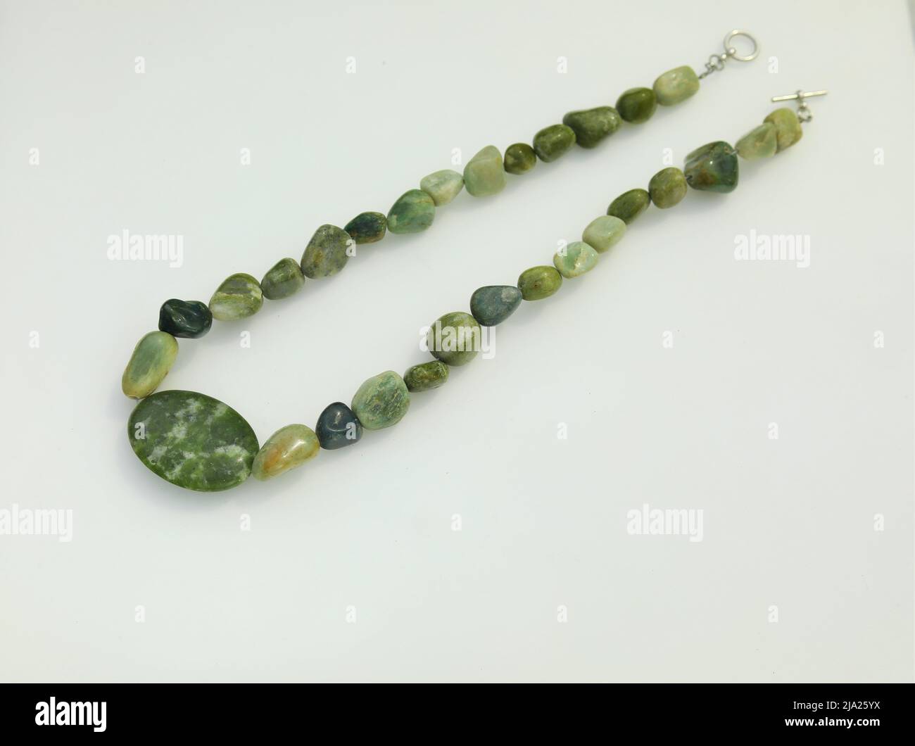 Connemara marble green stones bead necklace Irish national color ...