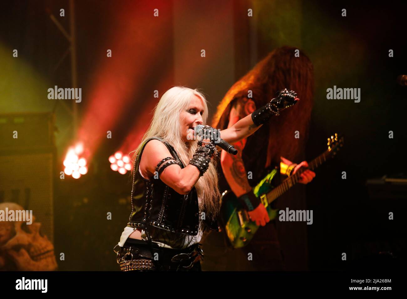Doro Pesch live auf der Doro - European Tour 2022 im L2 Club Görlitz ...