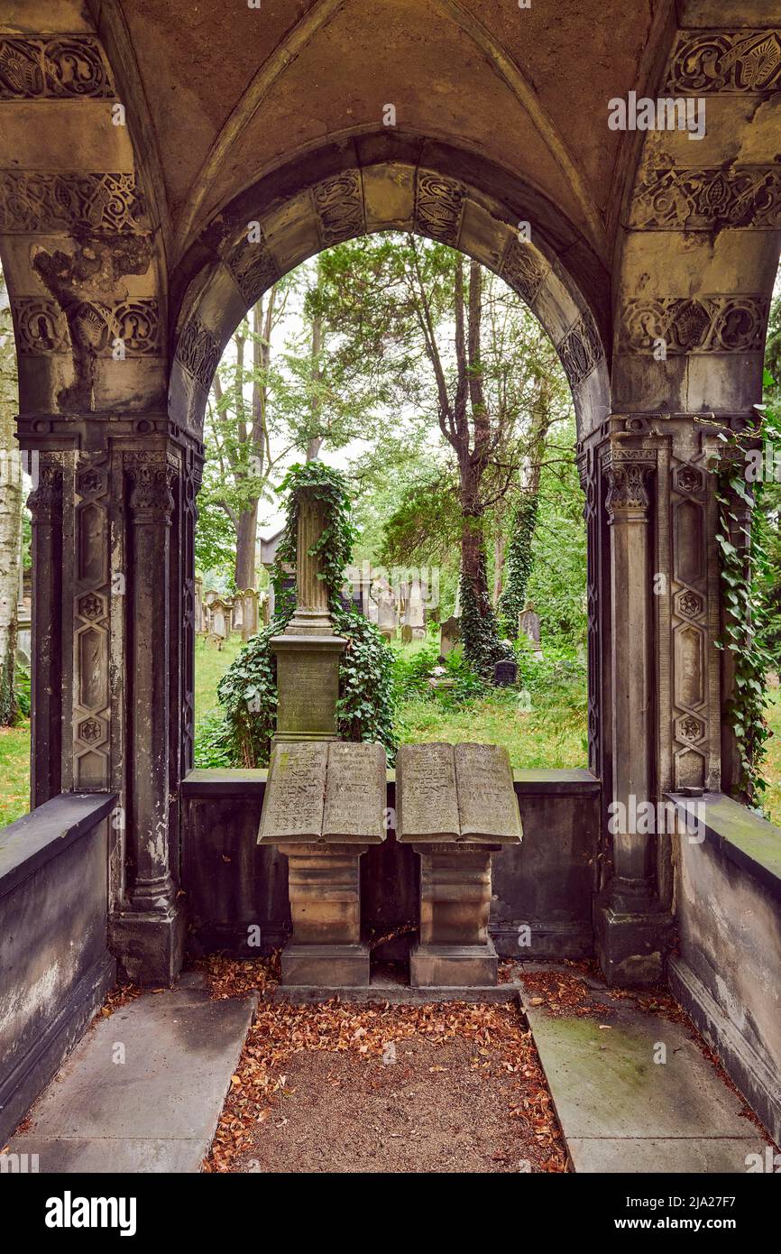 Jewish cemetery, grave site Albert and Julie Alexander-Katz, Goerlitz ...