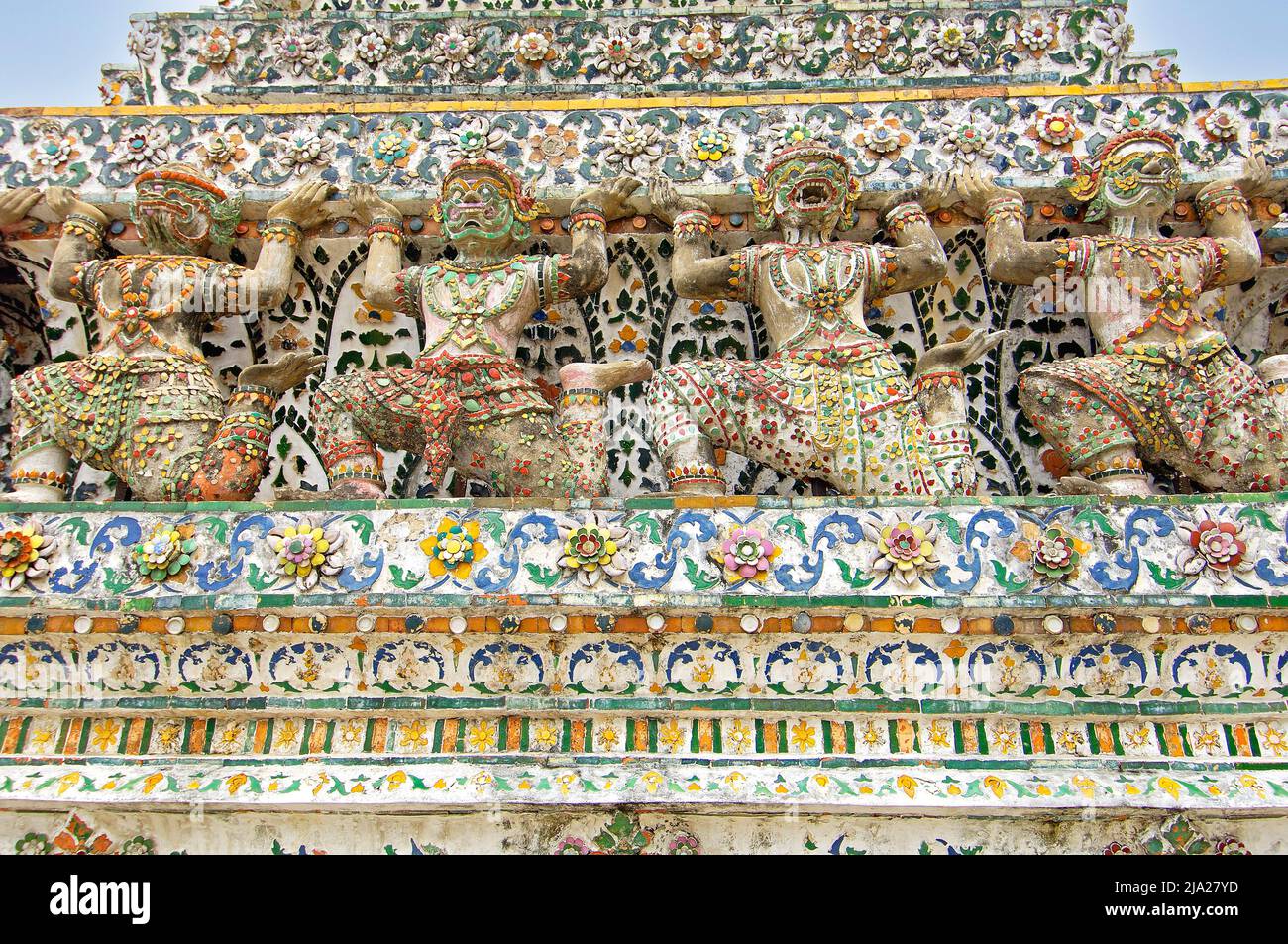 Wat chaeng hi-res stock photography and images - Alamy