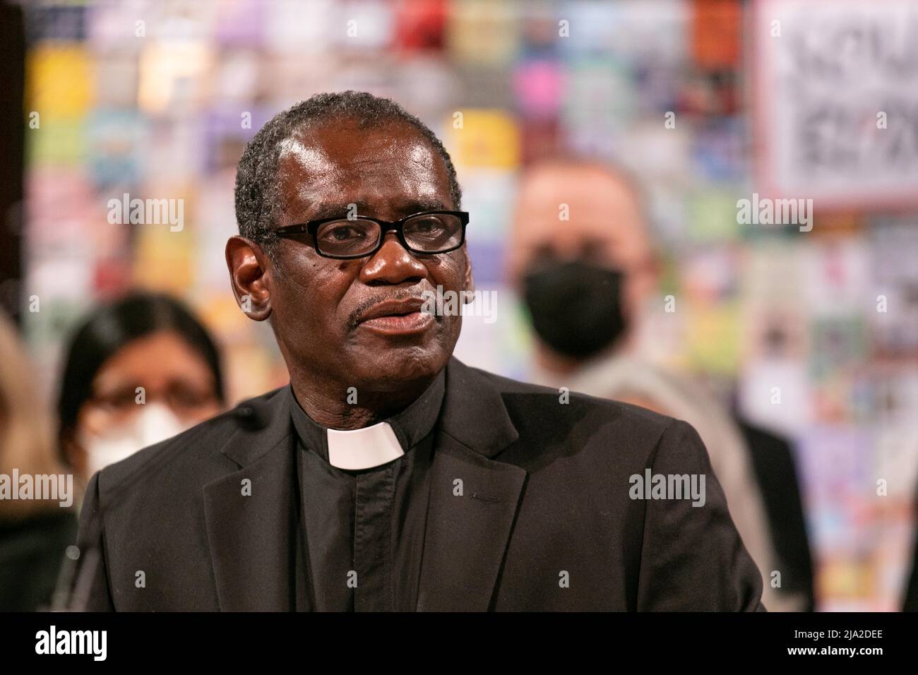 Portland, Oregon, May 26th, 2022, Rev. Anthony Lathan speaks to the ...
