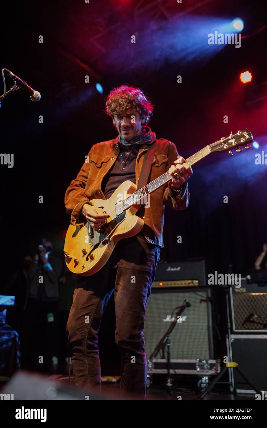 London, England, 26th May 2022, Carl Barât, Gary Powell, Anthony ...