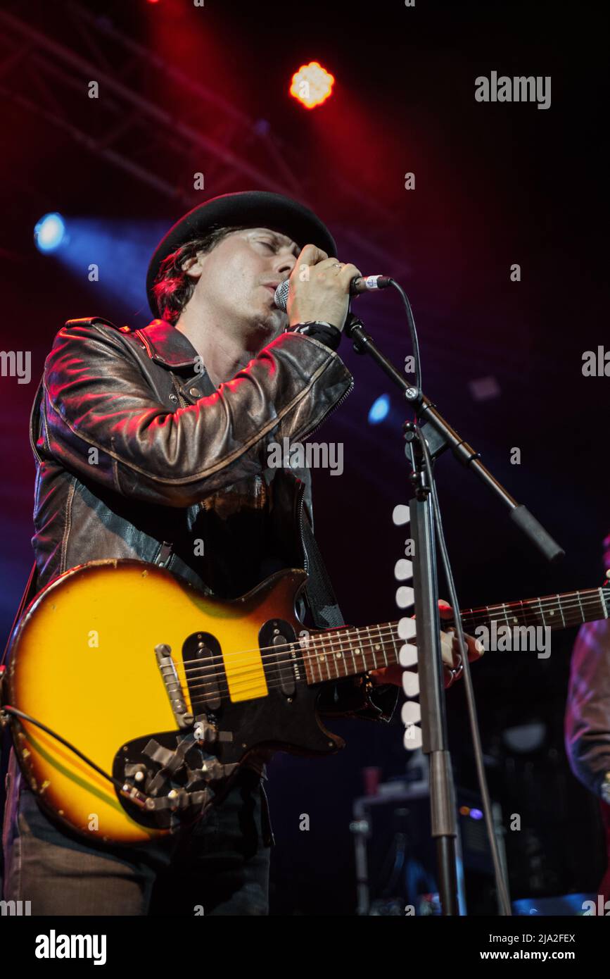 London, England, 26th May 2022, Carl Barât, Gary Powell, Anthony ...