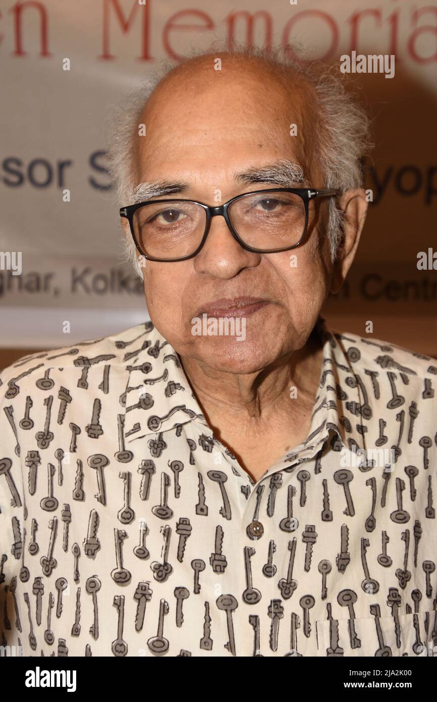 Prof. Samik Bandyopadhyay (born 1940), is Kolkata based critic of ...