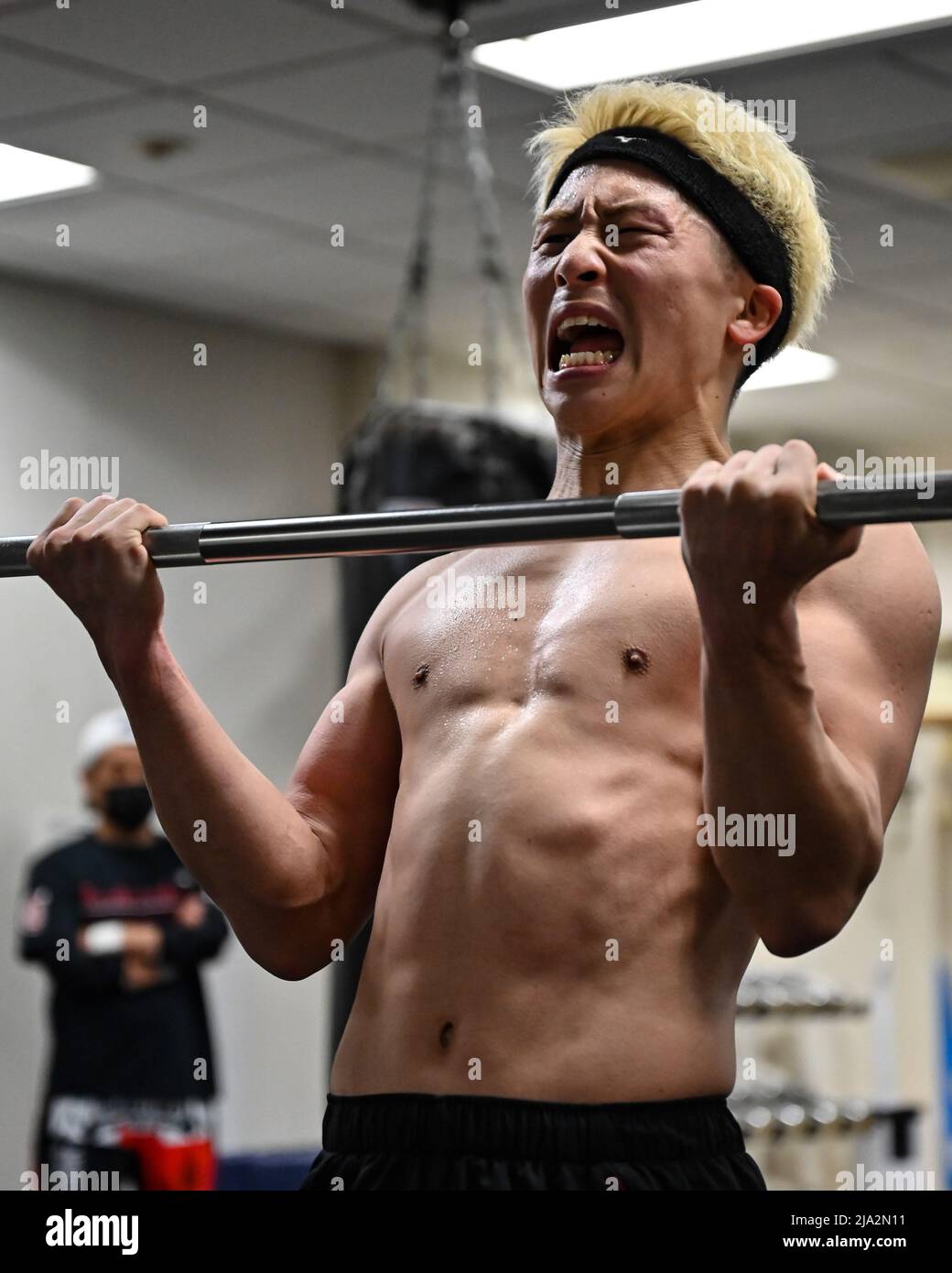Yokohama, Kanagawa, Japan. 4th May, 2022. Naoya Inoue (JPN) Boxing ...