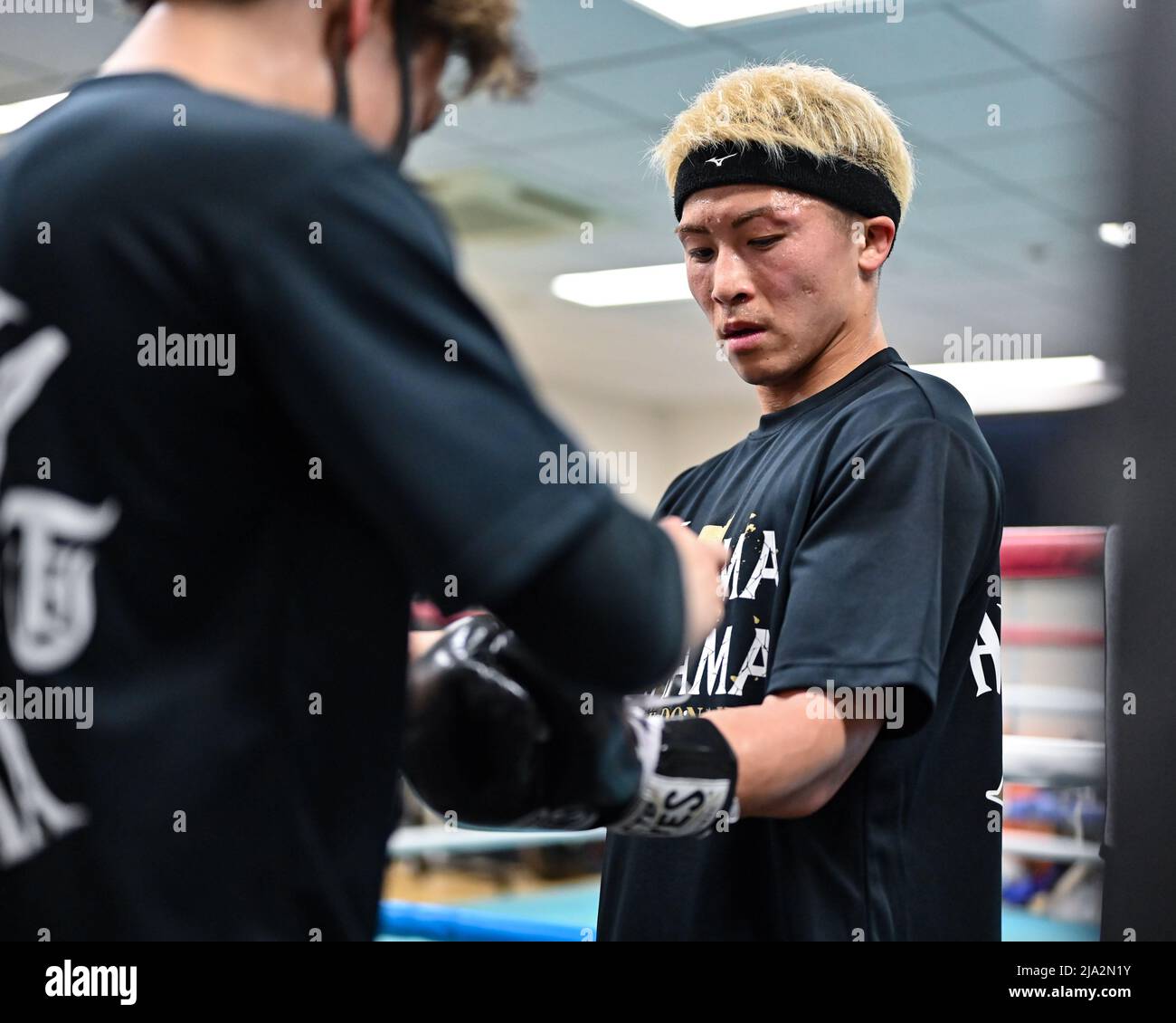 Yokohama, Kanagawa, Japan. 4th May, 2022. Naoya Inoue (JPN) Boxing ...