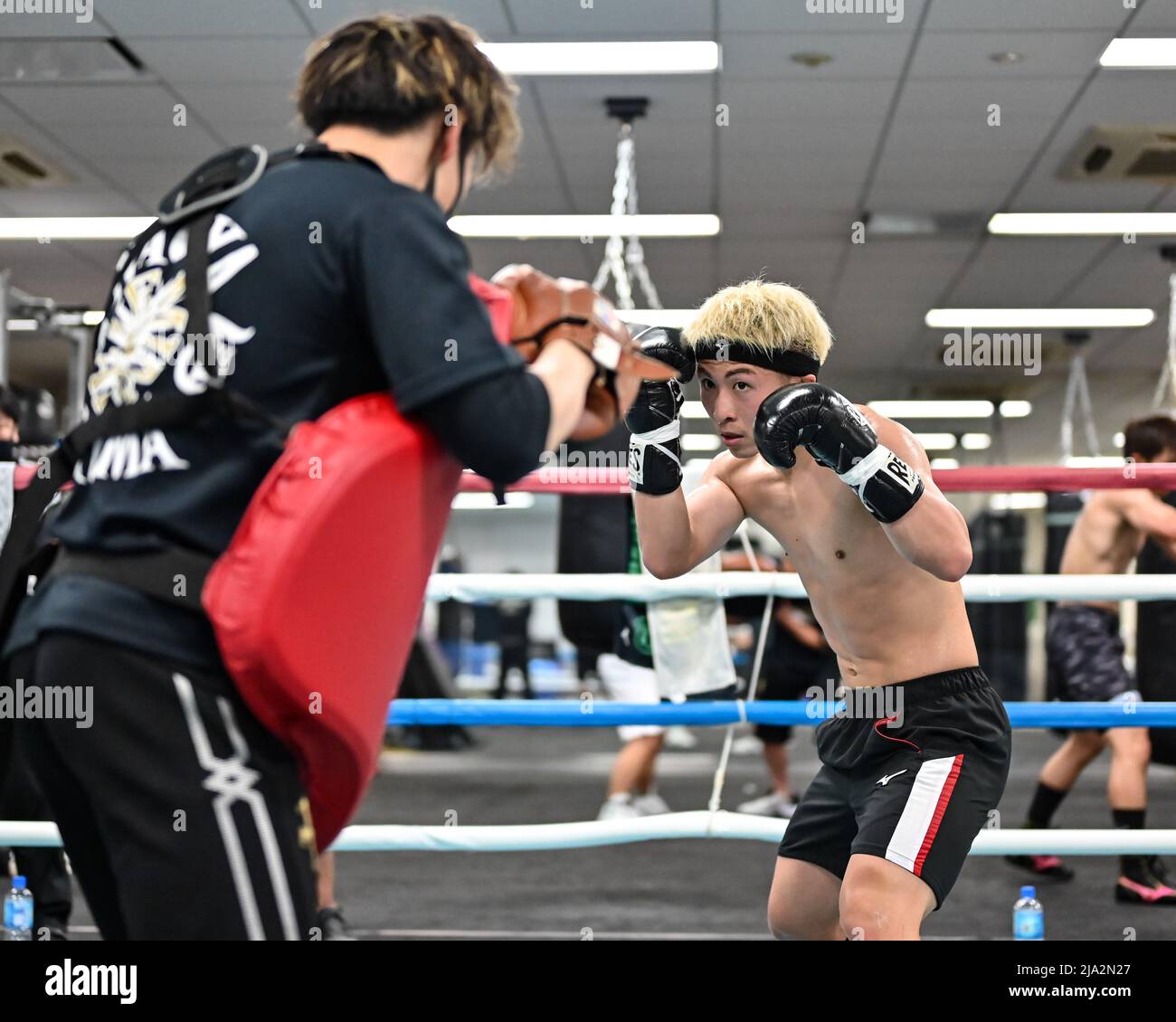 Yokohama, Kanagawa, Japan. 4th May, 2022. Naoya Inoue (JPN) Boxing ...