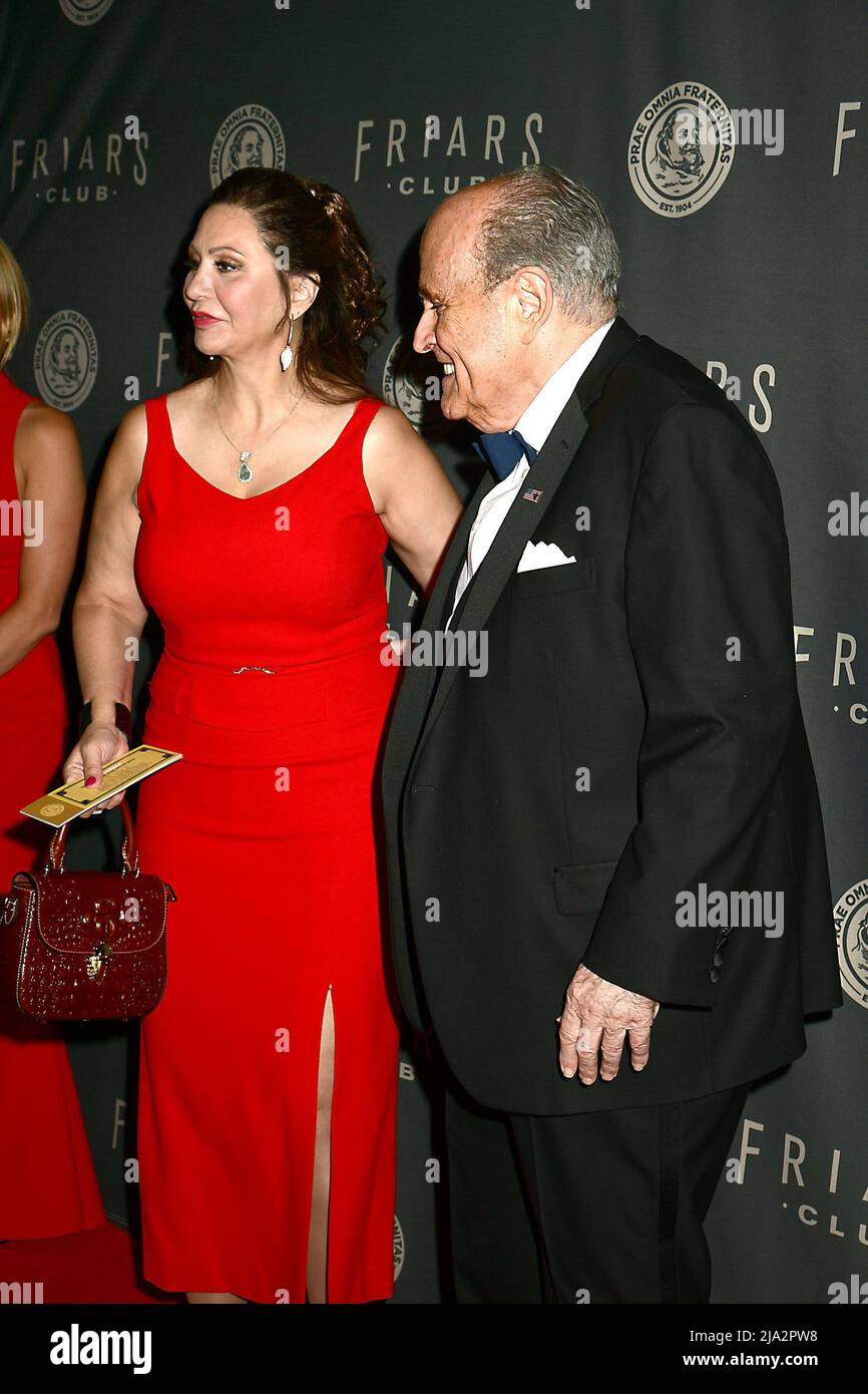 Dr Maria Ryan and Rudy Giuliani attend The Friars Club Honors Tracy ...