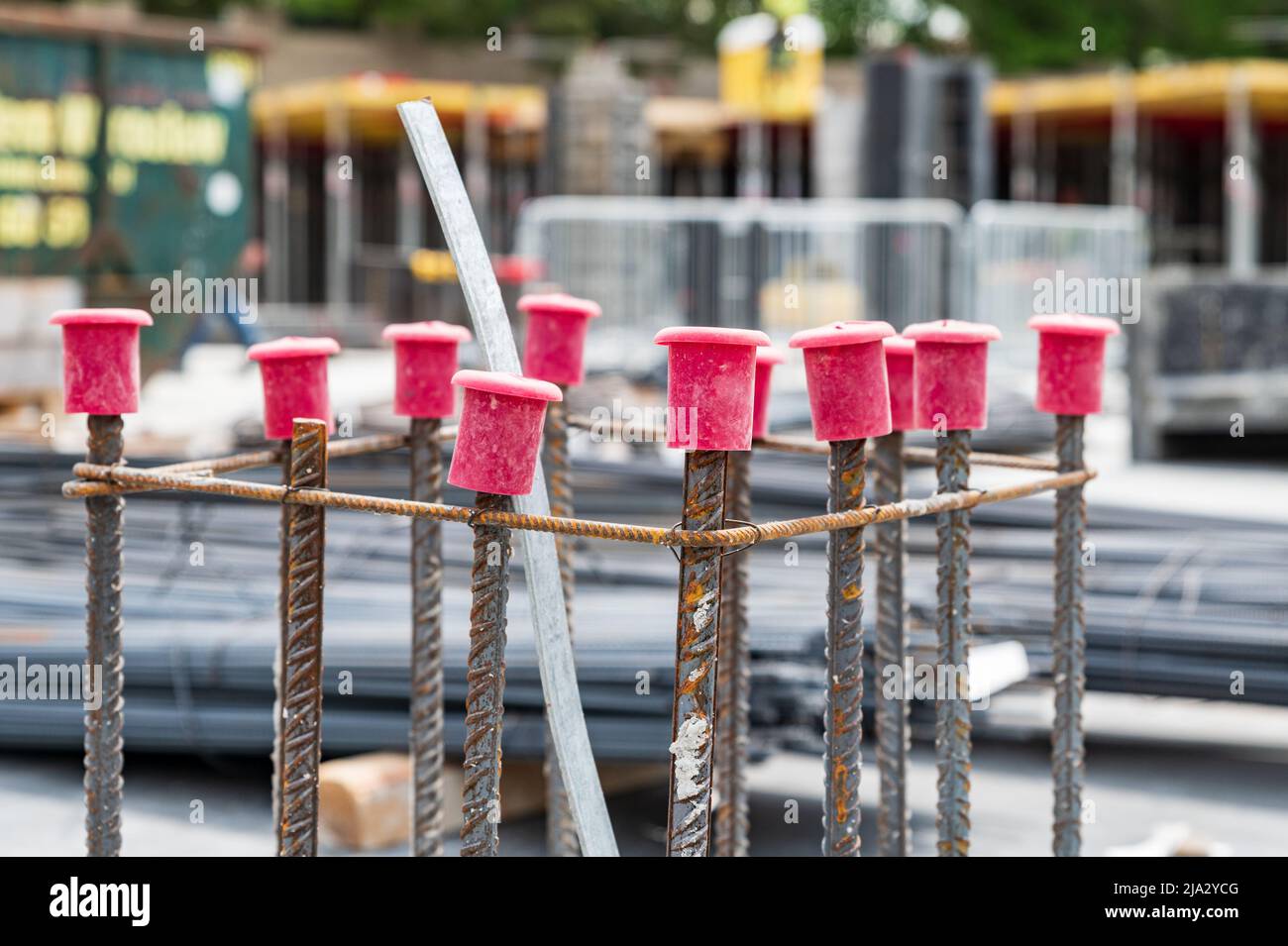 Ribbed Steel Bars Reinforcement. Reinforcing ribbed steel bar is an ...