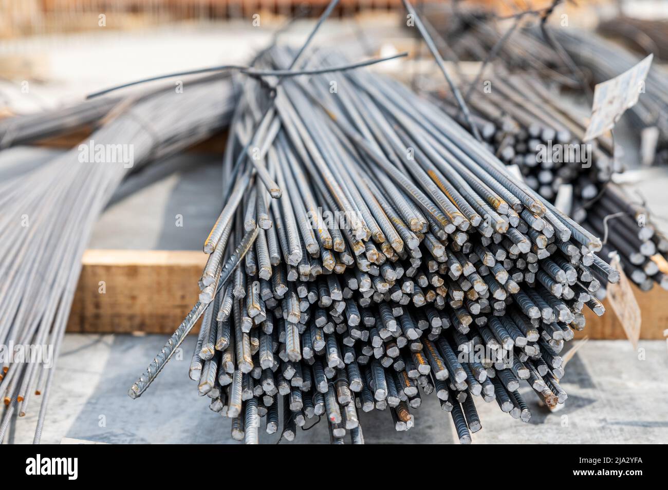 Ribbed Steel Bars Reinforcement. Reinforcing ribbed steel bar is an ...