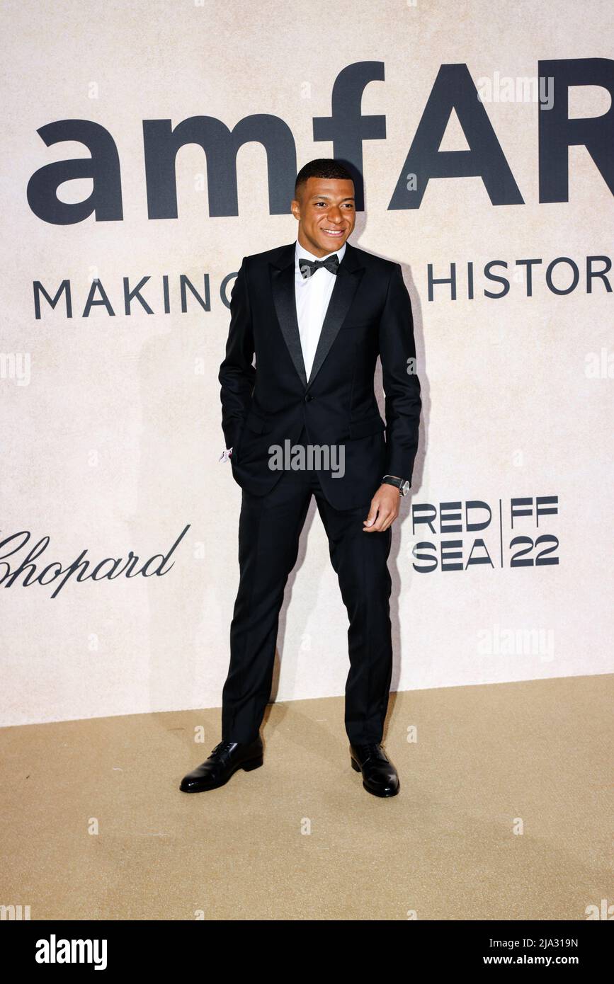 Antibes, France. 26th May, 2022. CANNES - MAY 26: Kylian Mbappé on the ...