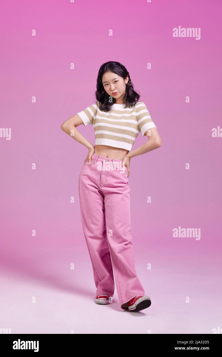 mz generation Asian Korean girl in confident pose Stock Photo - Alamy