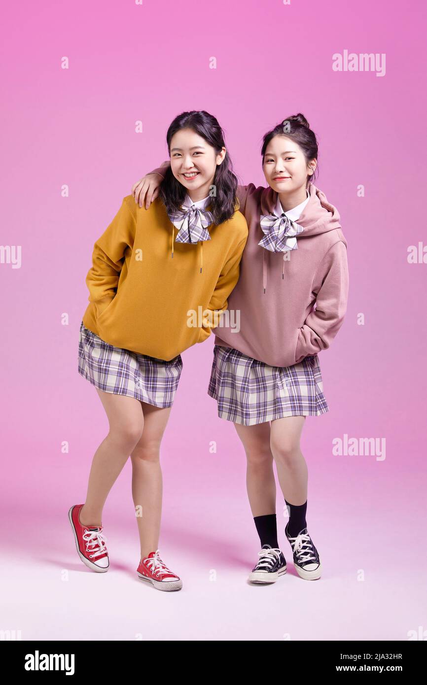 mz generation smiling cute Korean Asian girls Stock Photo - Alamy