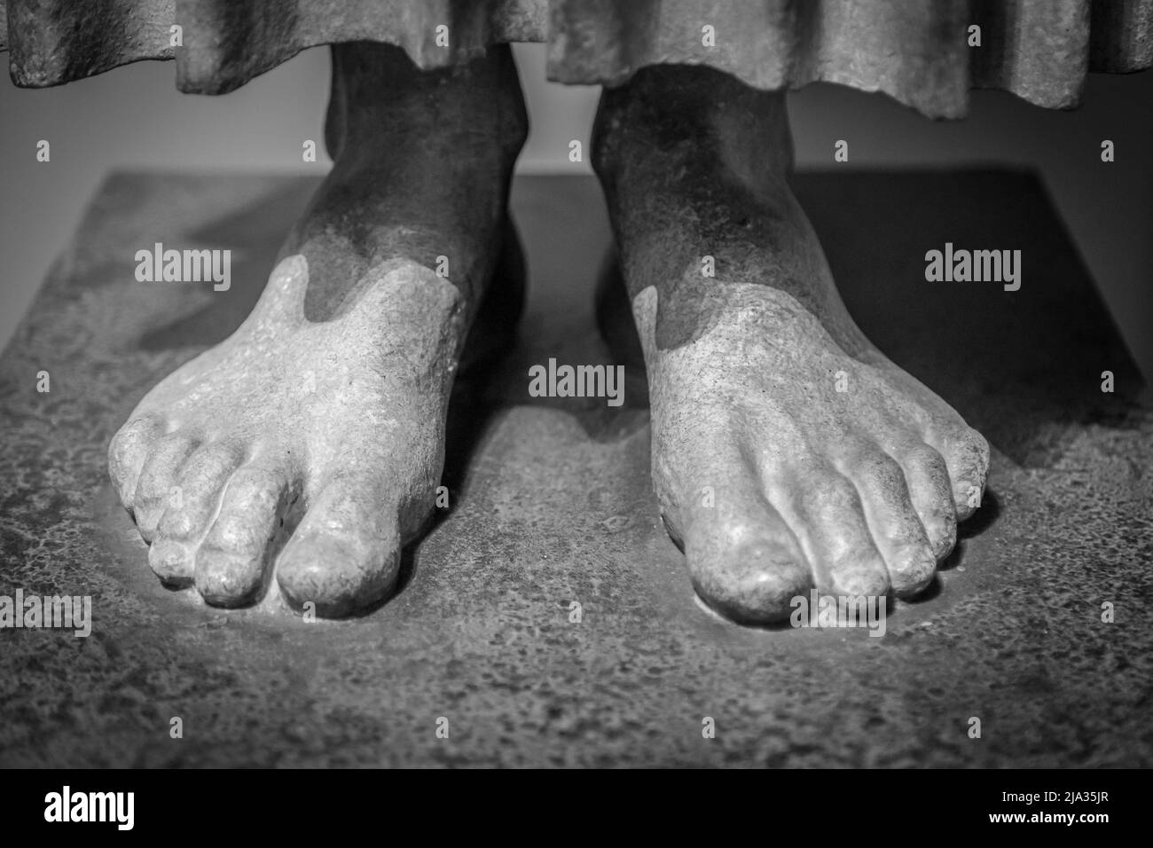 Bronze toes hi-res stock photography and images - Alamy
