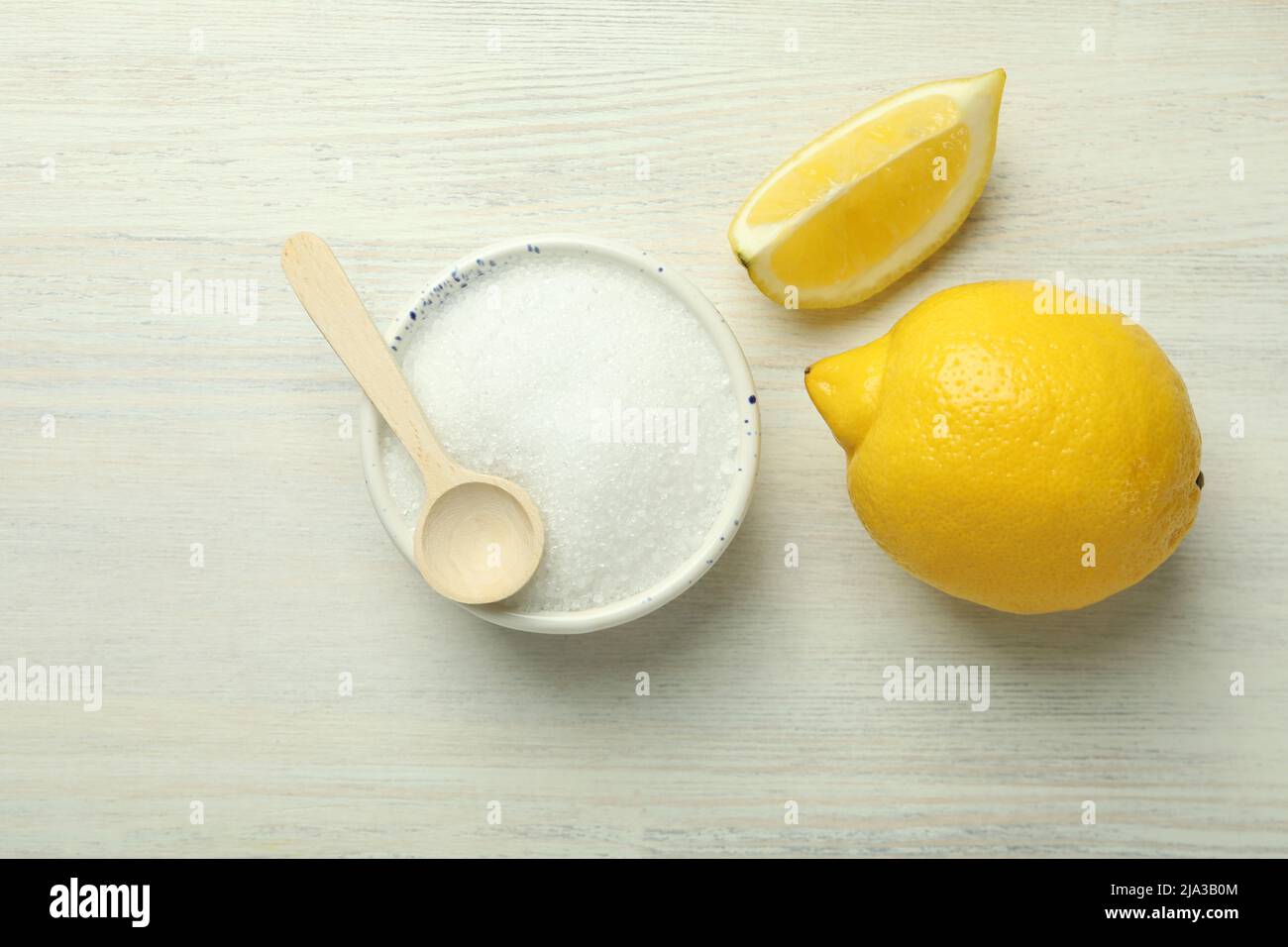 Concept of household cleaners with lemon acid Stock Photo - Alamy