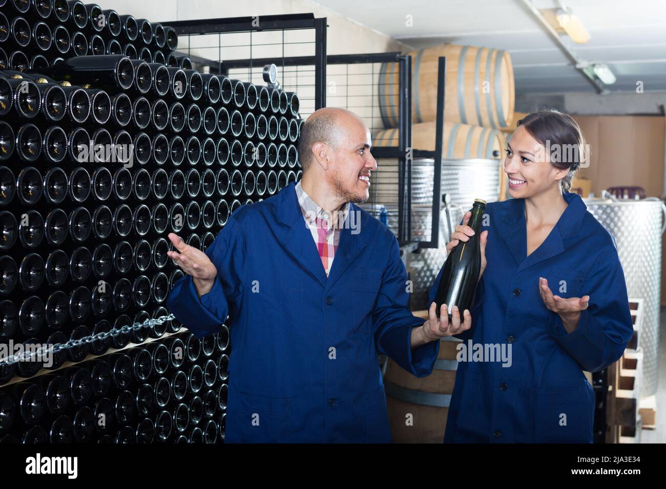 Red wine woman 50s hi-res stock photography and images - Alamy