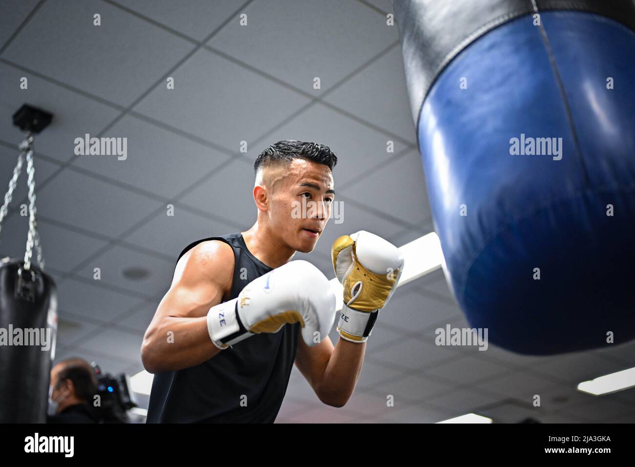 Yokohama, Kanagawa, Japan. 2nd May, 2022. Yoshiki Takei (JPN) Boxing ...
