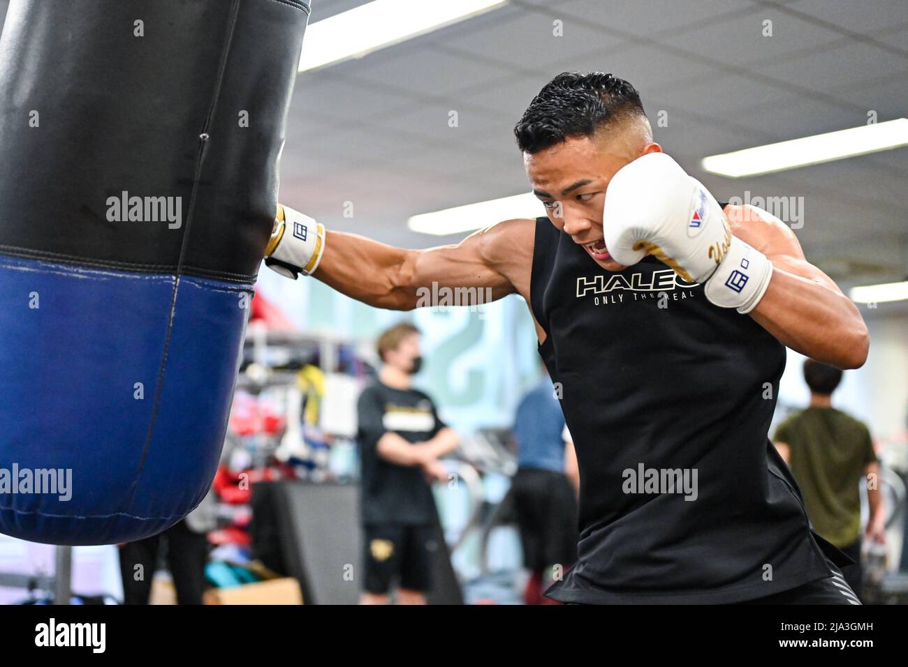 Yokohama, Kanagawa, Japan. 2nd May, 2022. Yoshiki Takei (JPN) Boxing ...