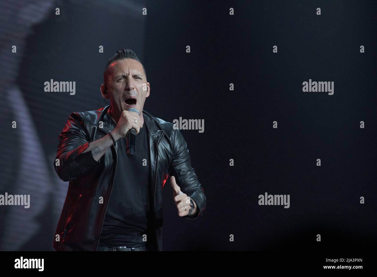 Good luck songs hi-res stock photography and images - Alamy