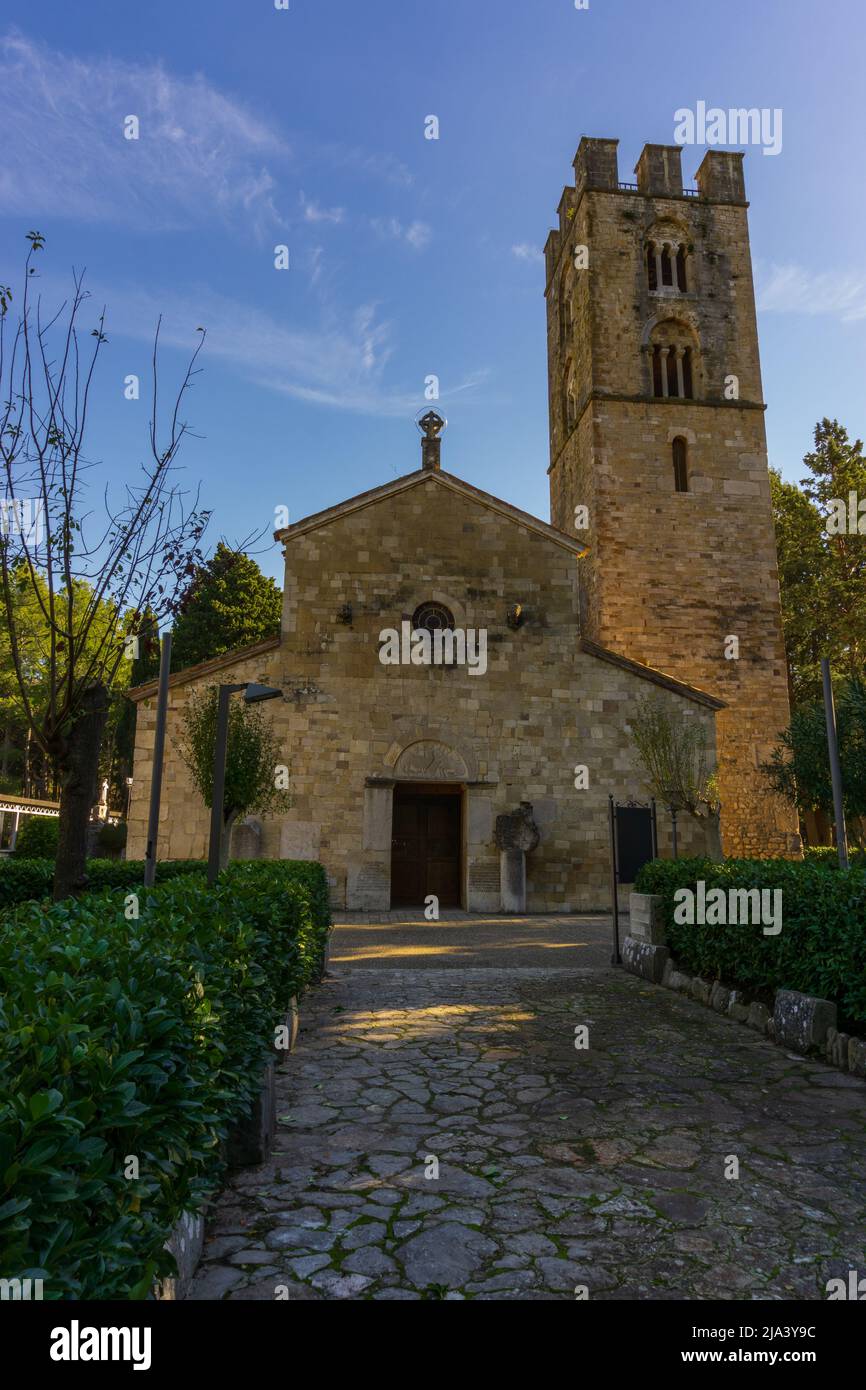 Roccavivara, Molise. Sanctuary of the Madonna di Canneto Stock Photo ...