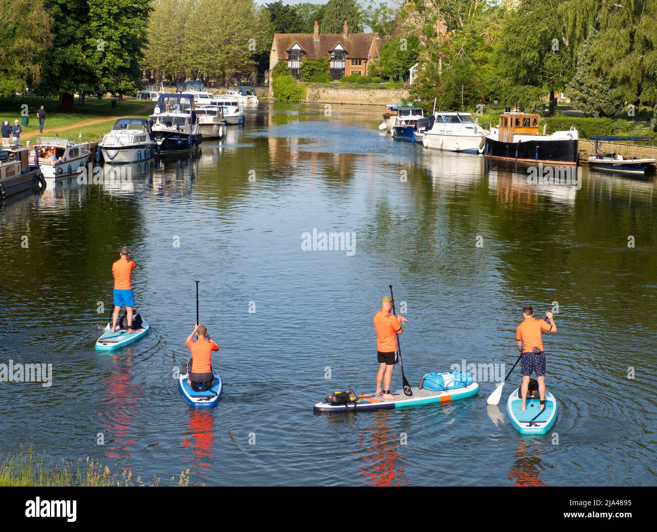 Doing stuff hi-res stock photography and images - Alamy