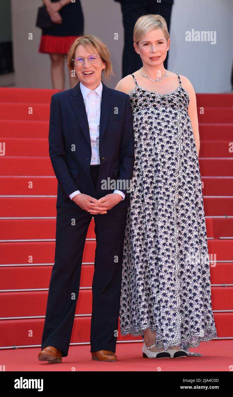 Kelly Reichardt (left) and Michelle Williams at the Showing Up premiere ...