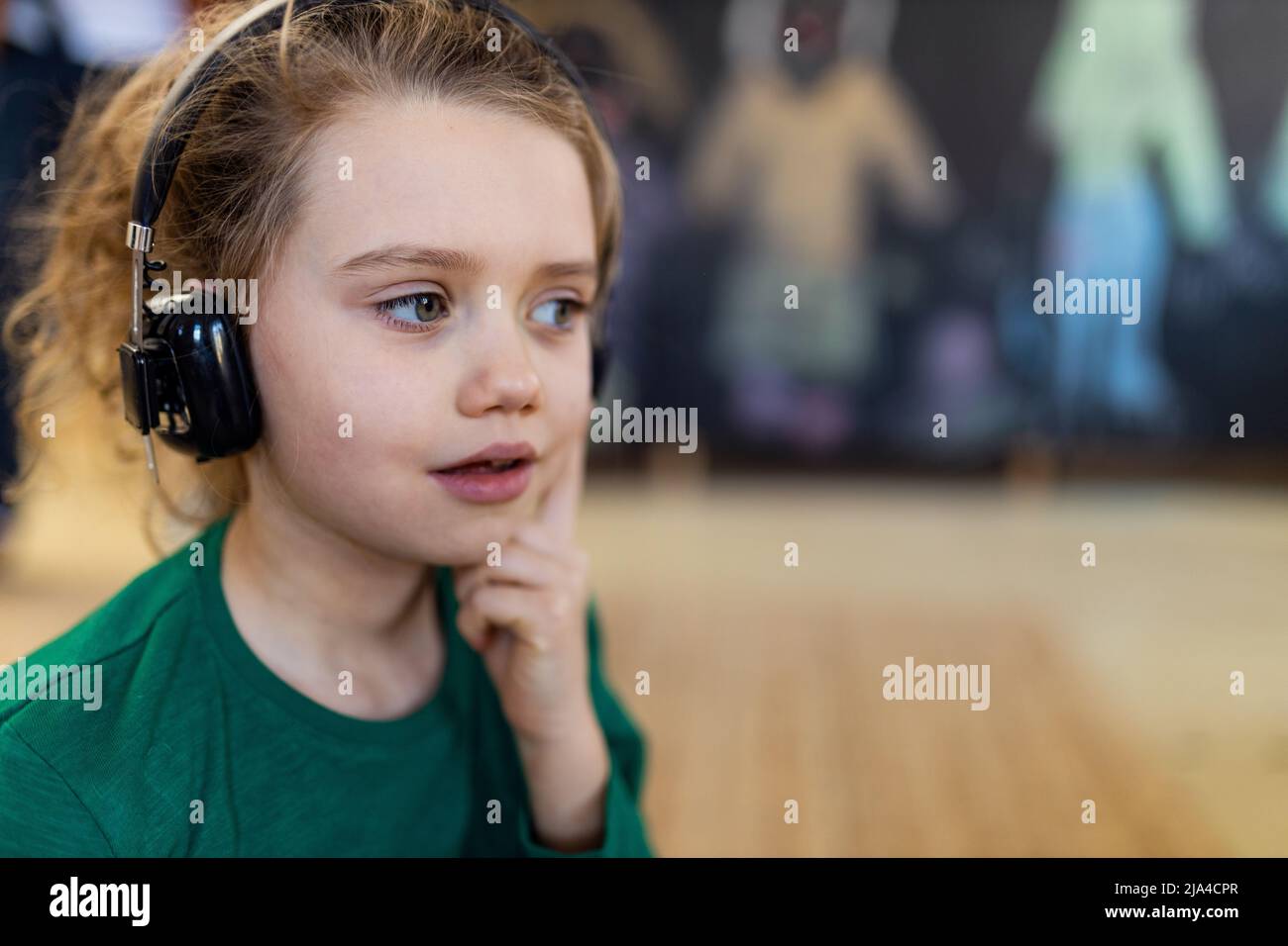 School girl speak microphone hi-res stock photography and images - Alamy