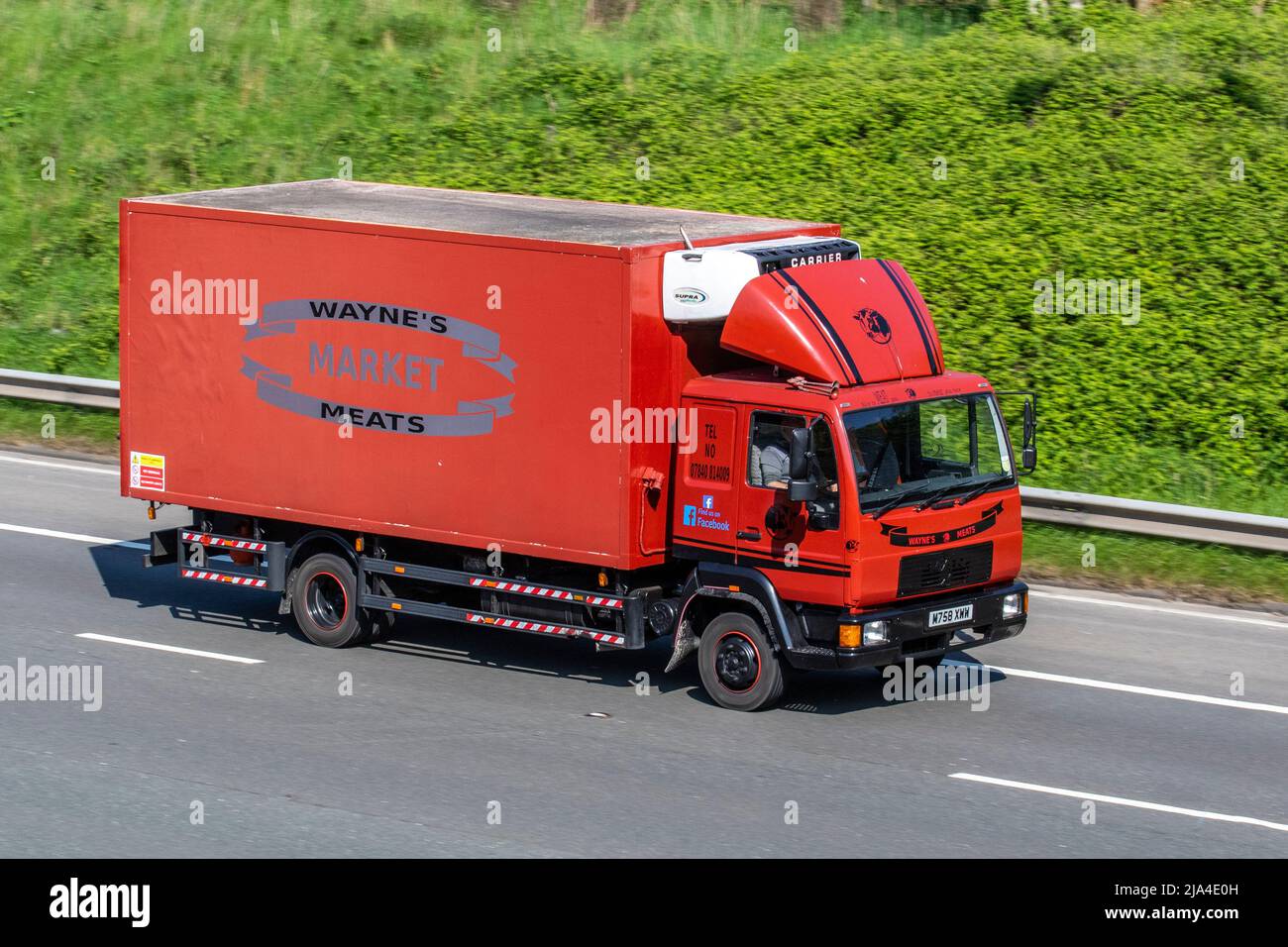 Carrier transicold supra refrigeration units hi-res stock photography ...