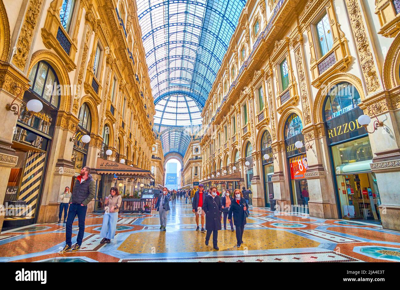 Milan Biggest Shopping Mall 14 Best Places For Shopping In Milan