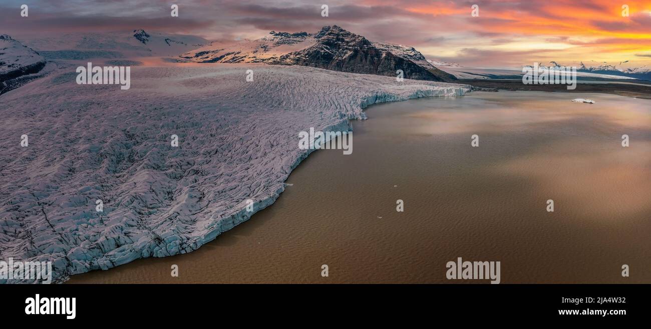 Iceland, Jokulsarlon lagoon, Beautiful cold landscape picture Stock ...