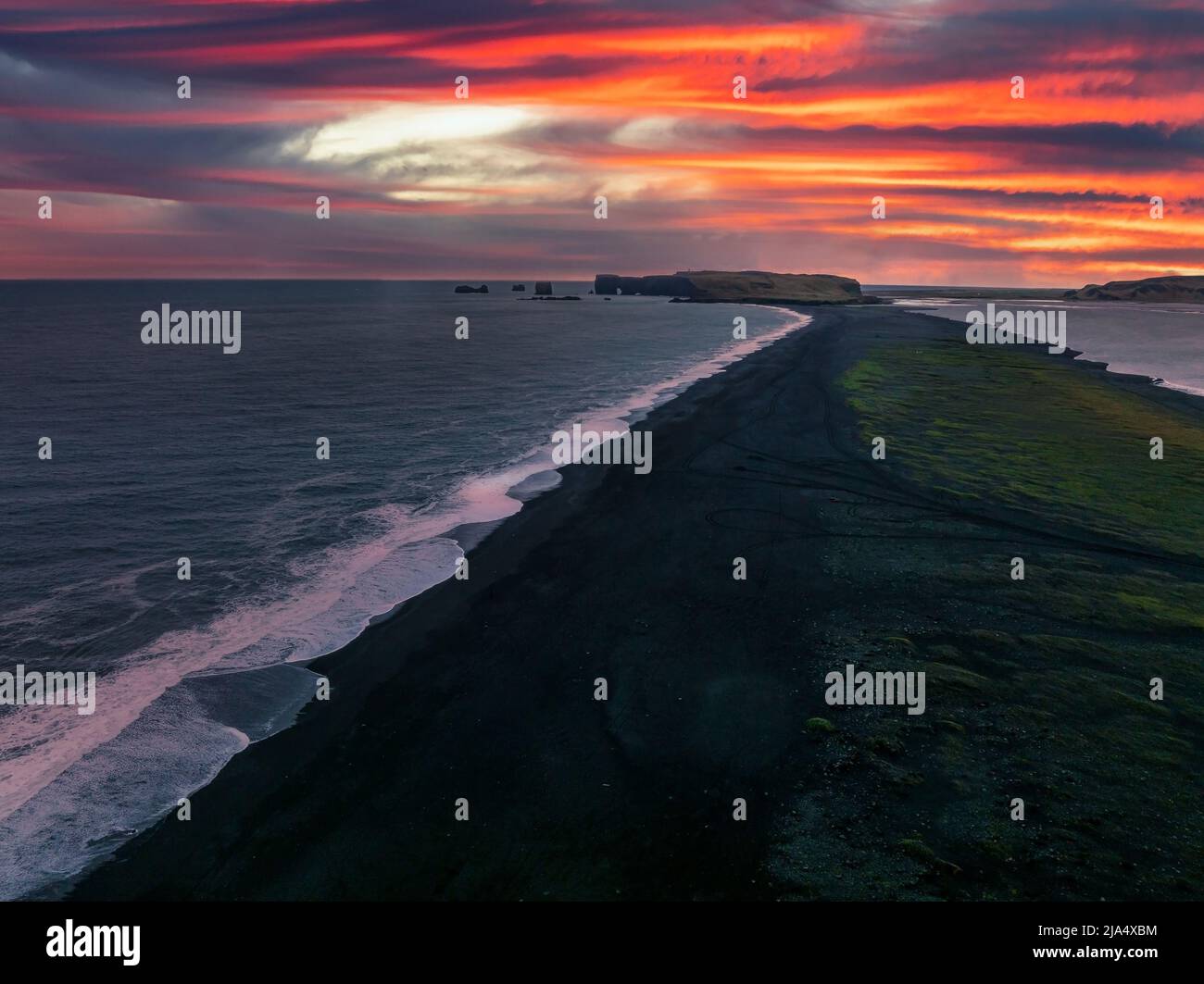 Iceland black sand beach with huge waves at Reynisfjara Vik Stock Photo ...