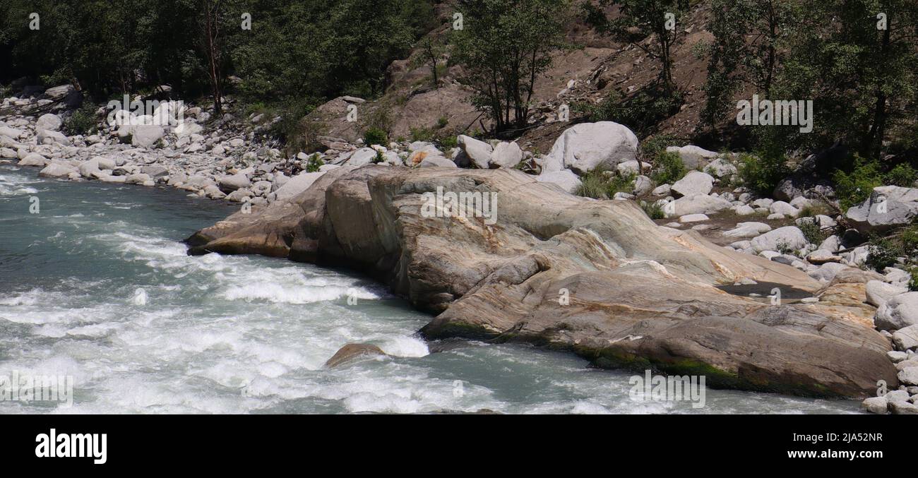 Alligator rock formation hi-res stock photography and images - Alamy