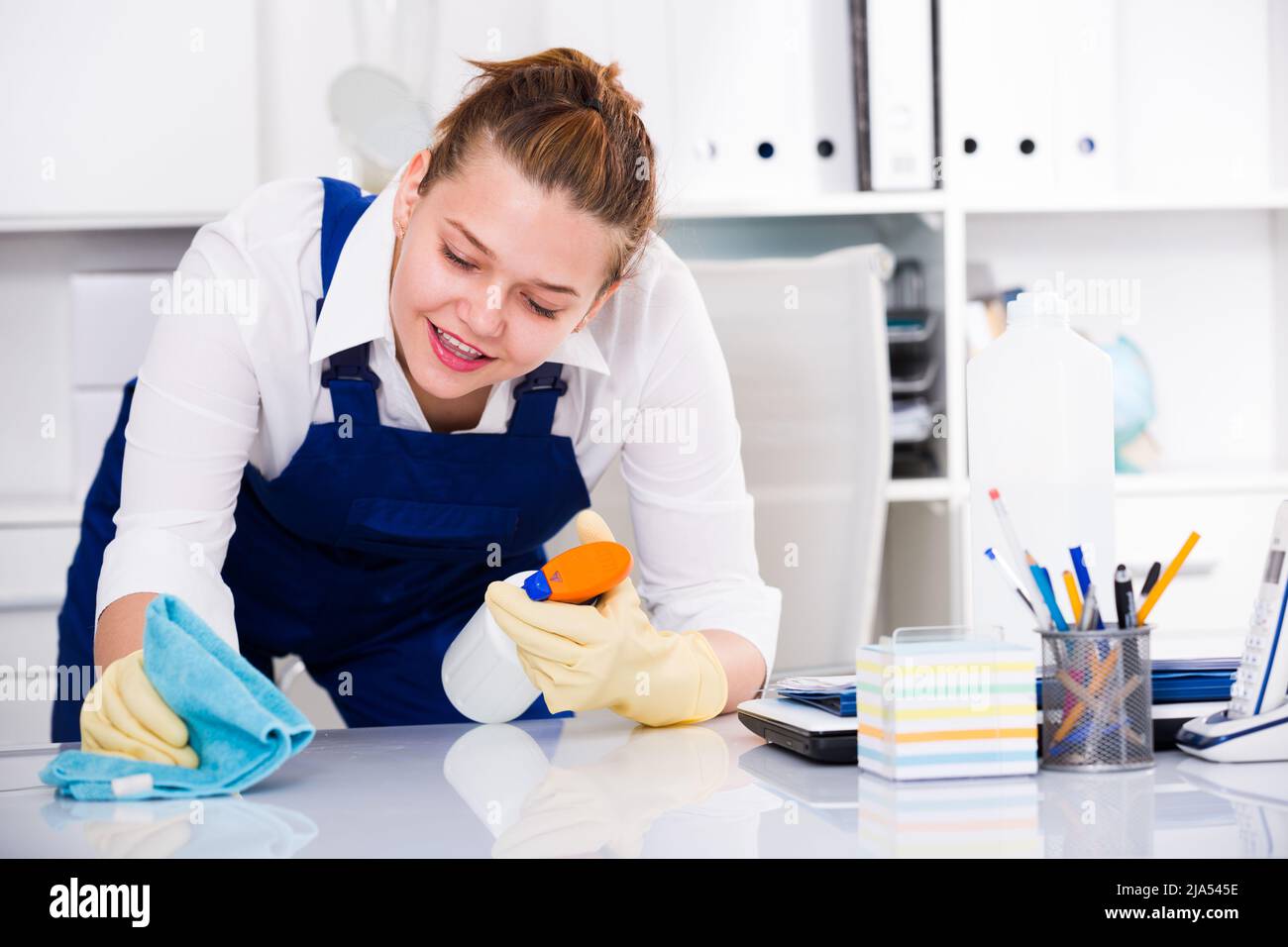 Happy housekeeper hi-res stock photography and images - Alamy