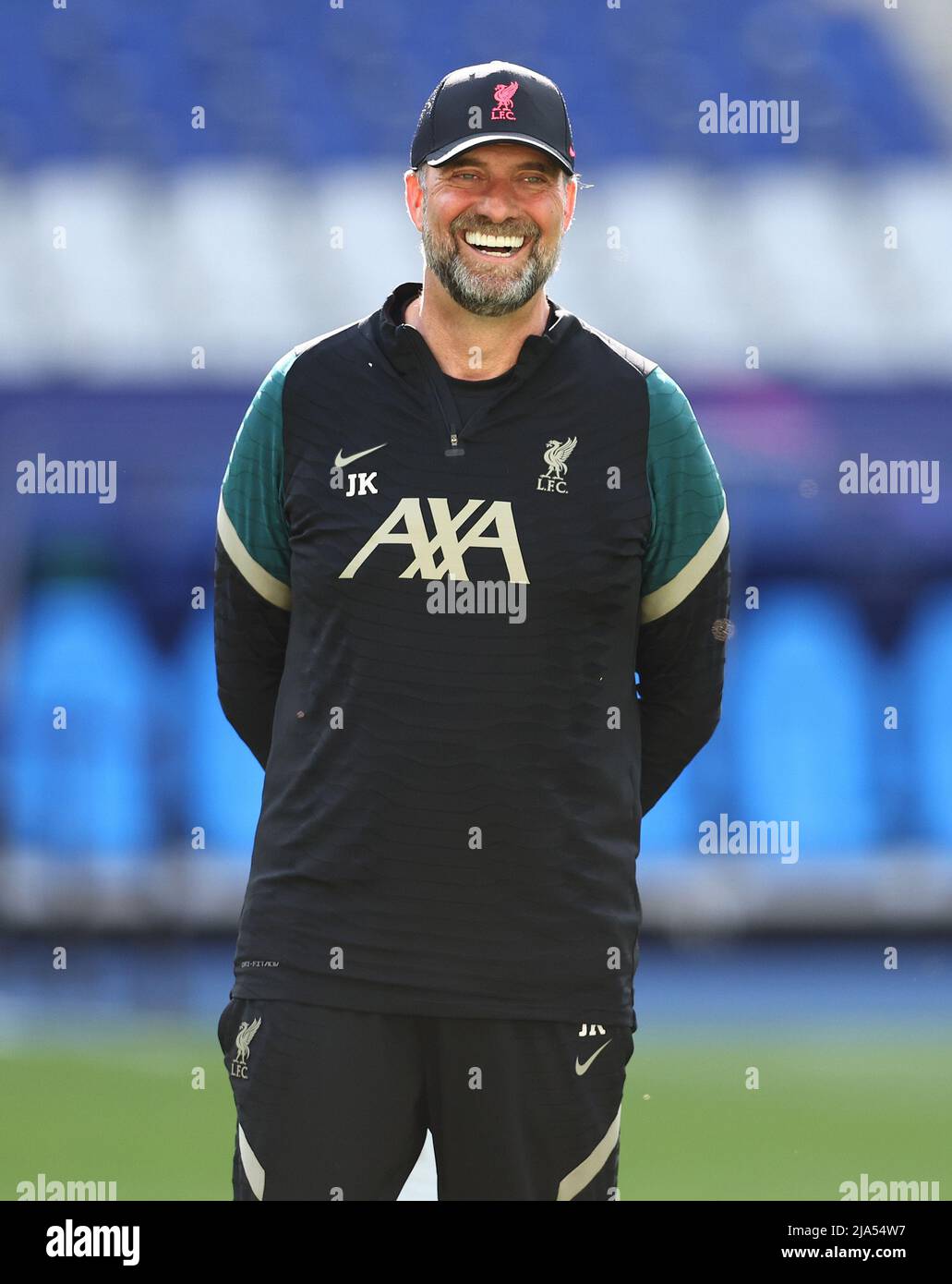 Jurgen klopp 2022 training hi-res stock photography and images - Alamy