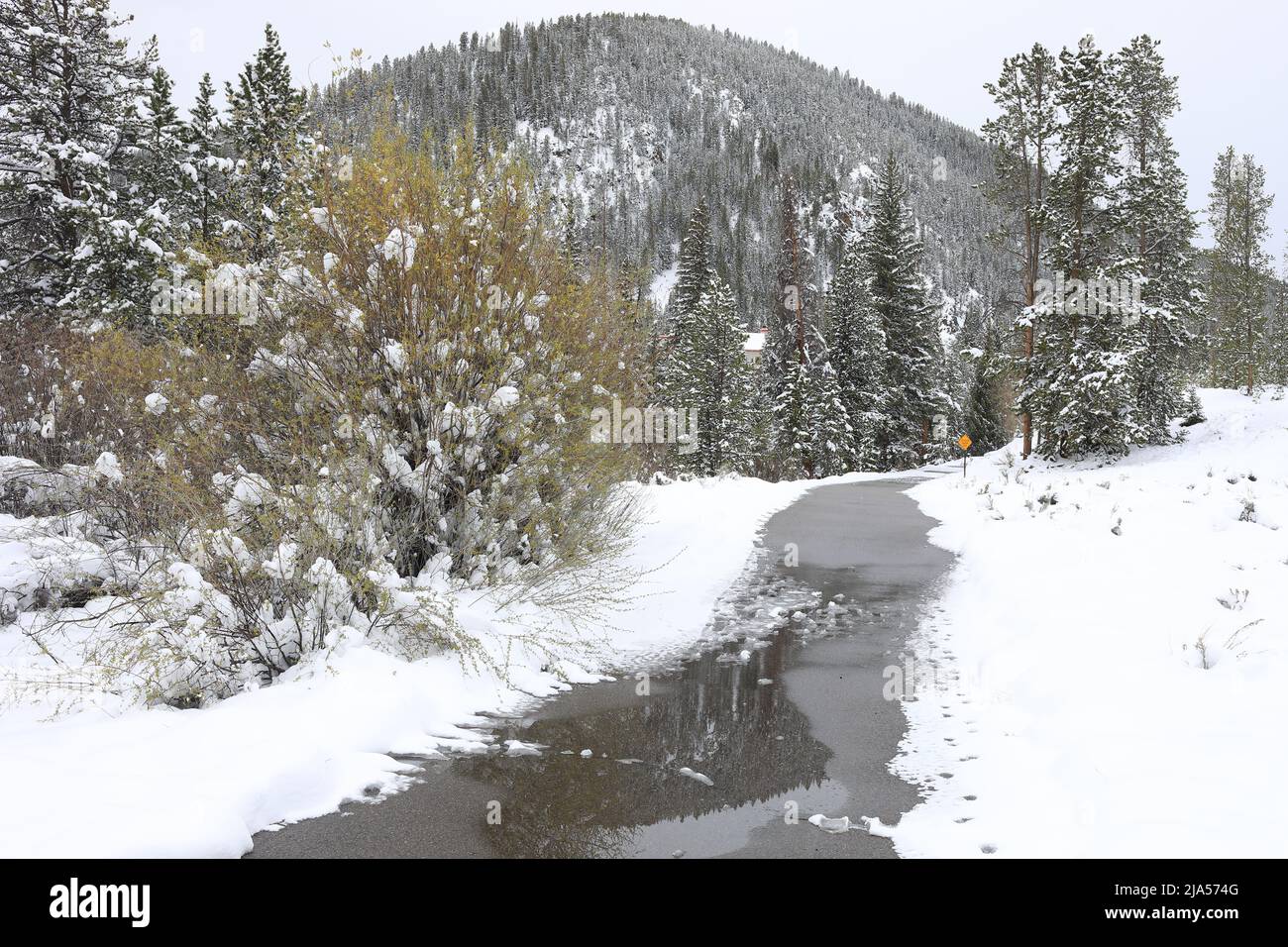 Snowy creek in Keystone Stock Photo - Alamy