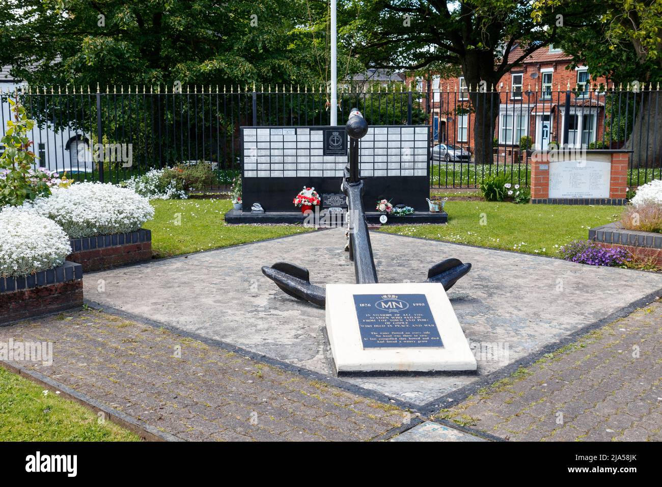 Seamen Memorial at Goole Stock Photo - Alamy