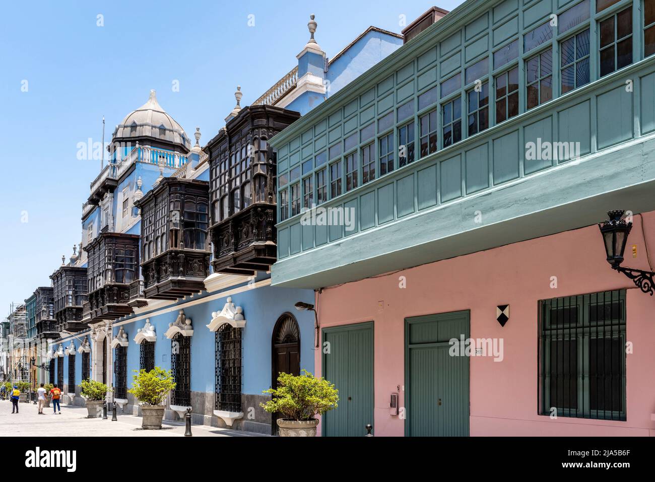 Historic Colonial Style Buildings Near The Plaza De Armas, Lima, Peru ...