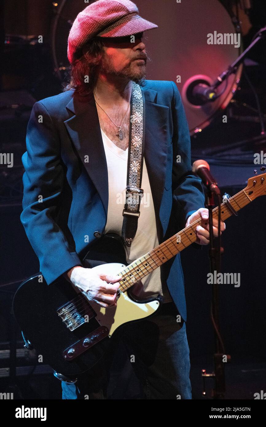 Guy Griffin of the Quireboys Stock Photo - Alamy