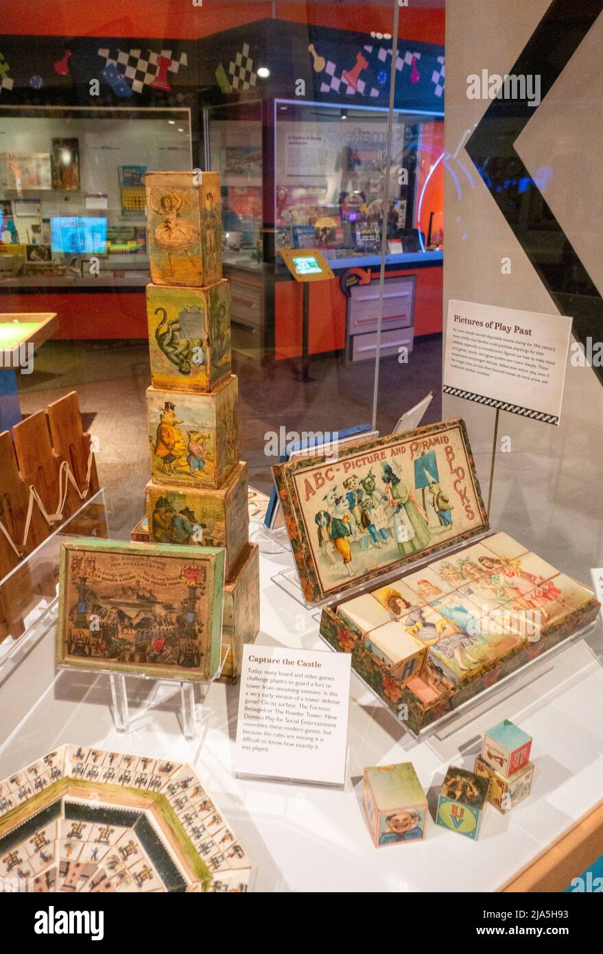 Old fashioned toys museum hi-res stock photography and images - Alamy