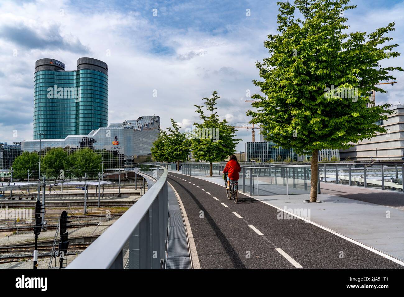 Utrecht, Netherlands, the Moreelsebrug, pedestrian and cyclist bridge ...
