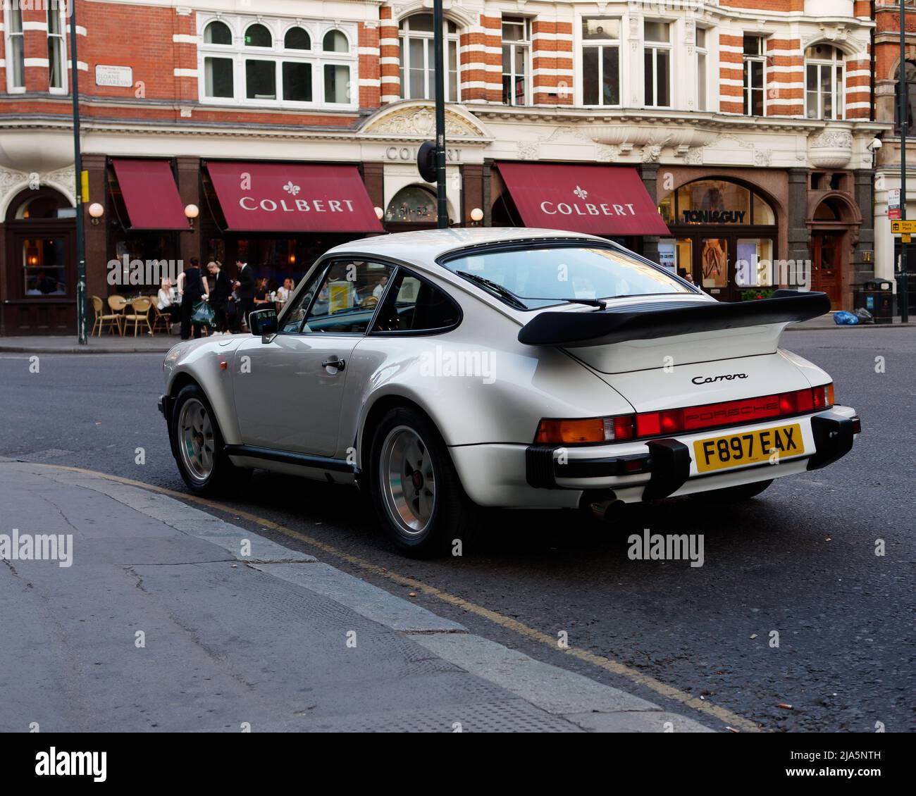 Porsche 911 engine hi-res stock photography and images - Alamy