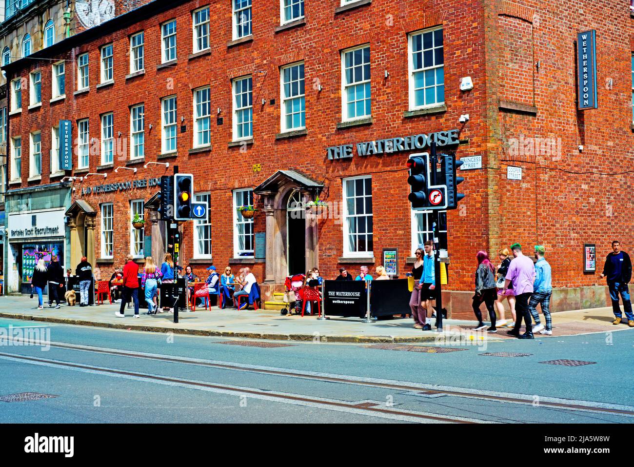 The Waterhouse Pub, Weaterspoons, Princess Street, Manchester, England ...