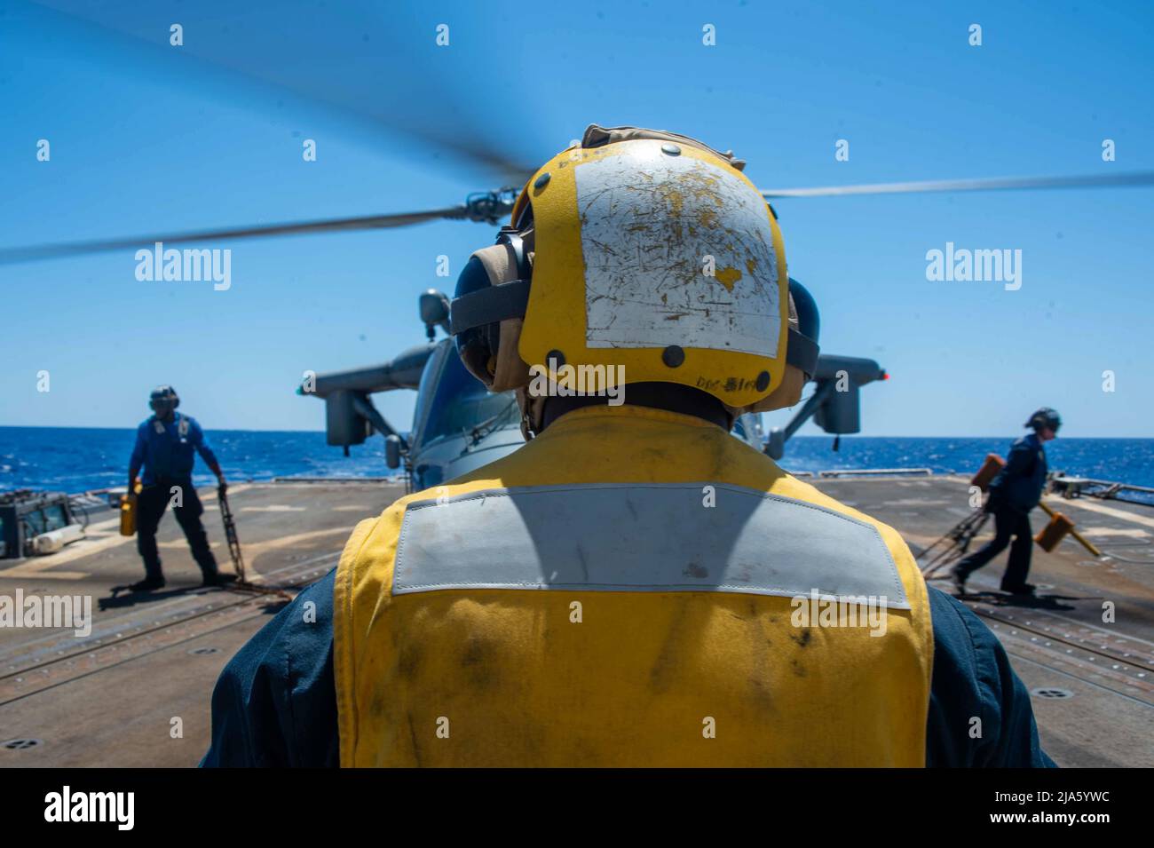 Arleigh burke flight ii hi-res stock photography and images - Alamy