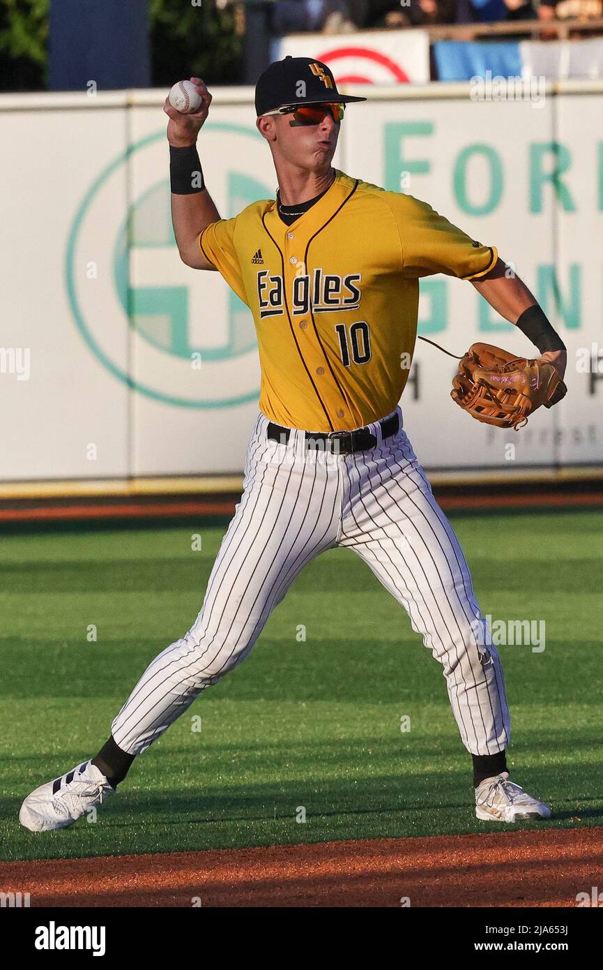 May 27, 2022: Southern Miss. infielder Dustin Dickerson (10) during a ...