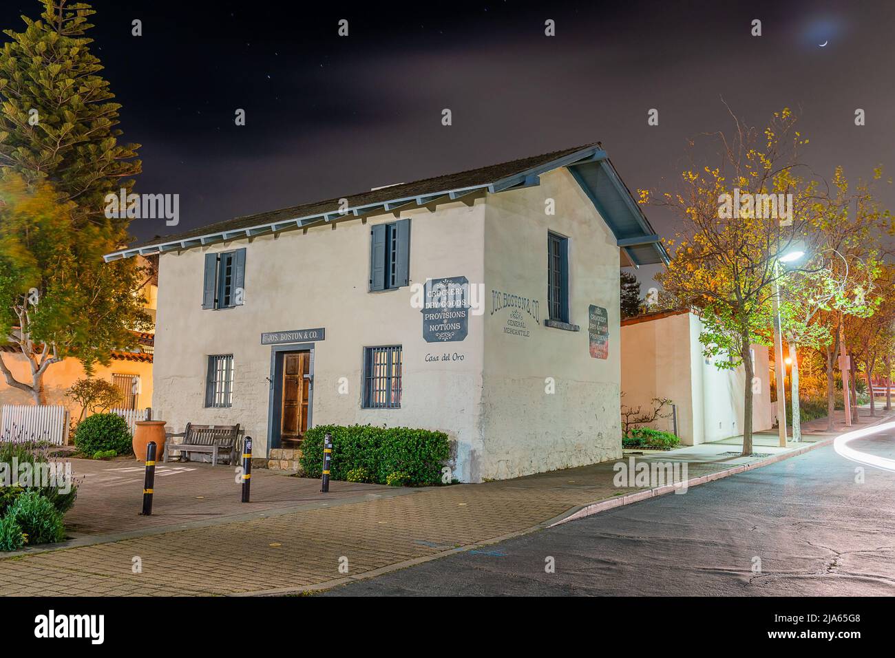 Custom house monterey state historic hi-res stock photography and ...