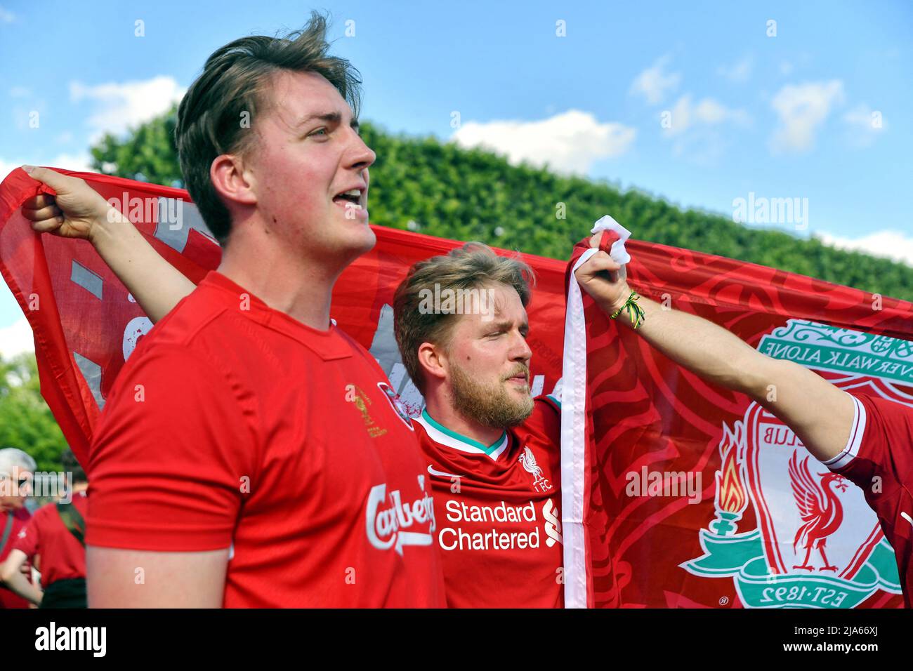 Liverpool FC's fans dance and drink near the Eiffel Tower in Paris ...